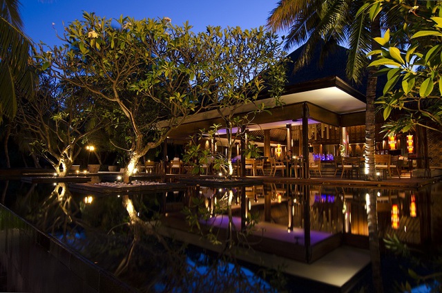 One&Only Reethi Rah Resort Overview