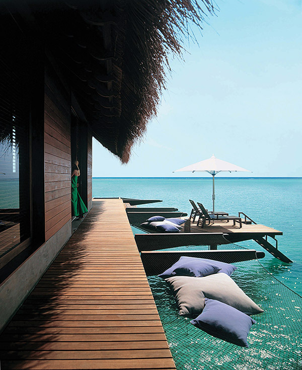 One&Only Reethi Rah Resort Overview
